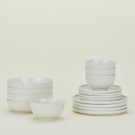 Essential Dinnerware, 16 Piece Set - Bone – Hawkins New York